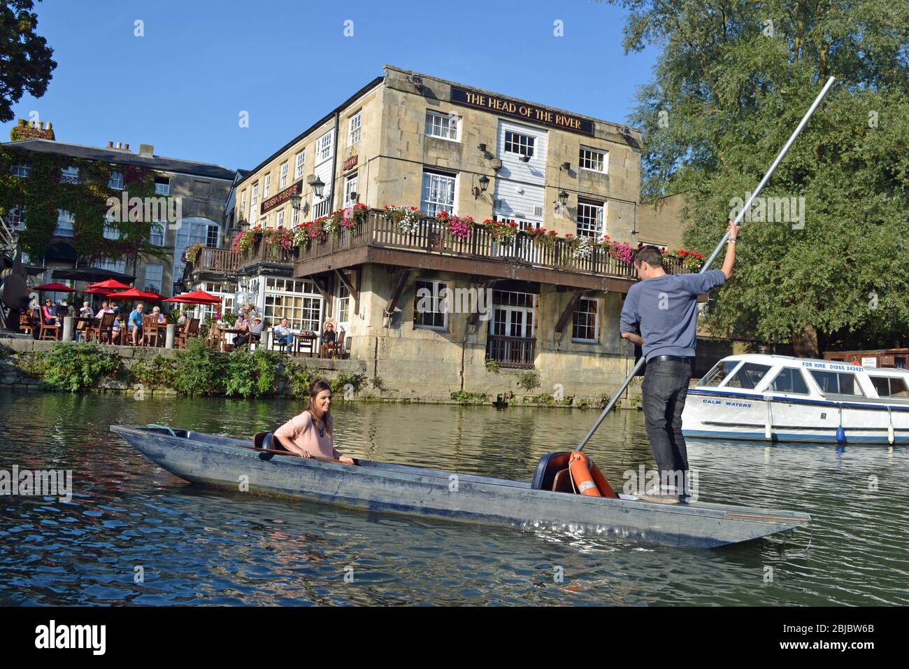 Couple punting uk hi-res stock photography and images - Alamy