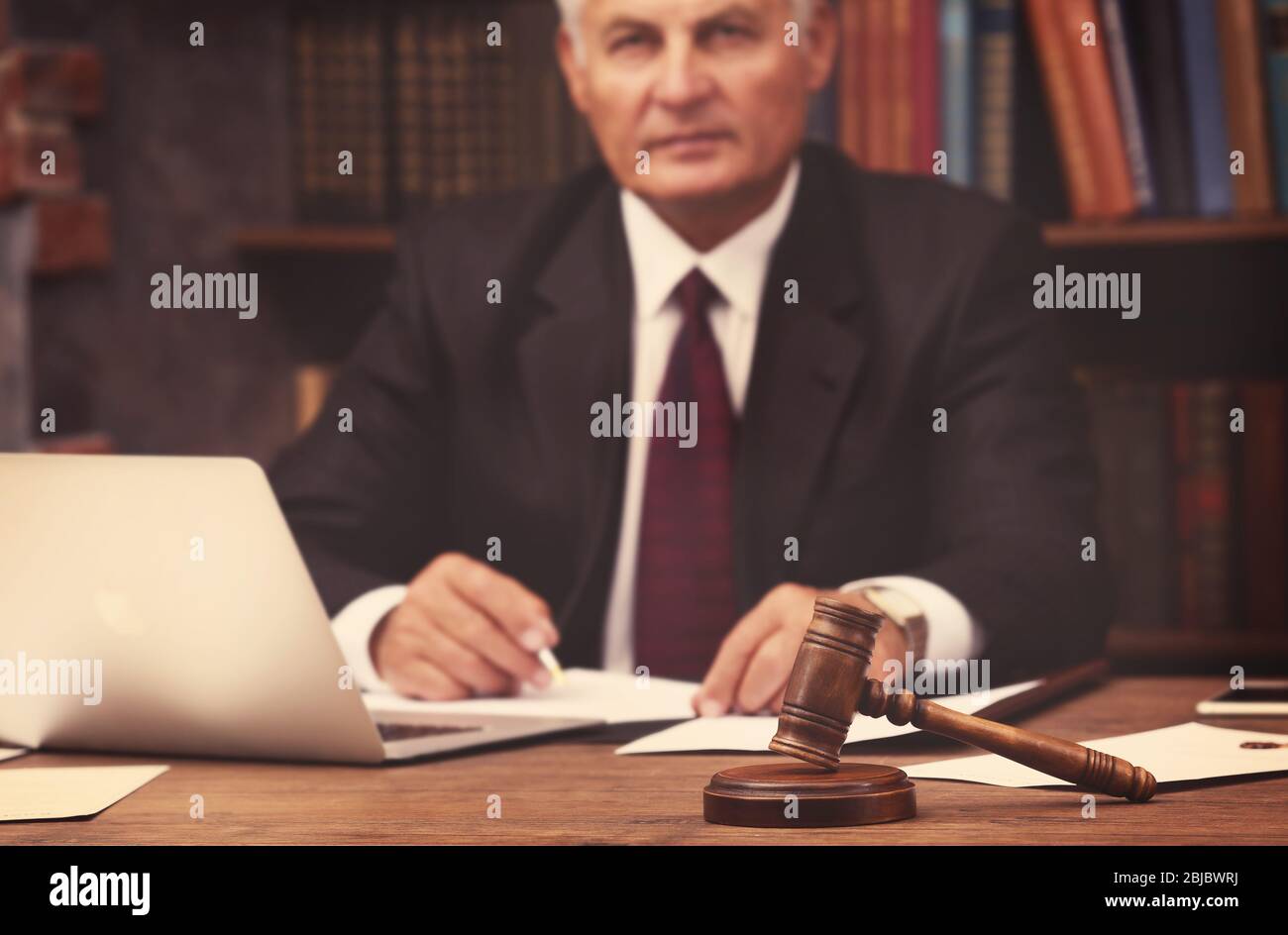 Lawyer judge working documents table hi-res stock photography and ...