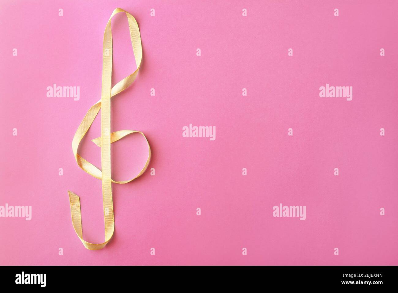Treble clef musical staff on hi-res stock photography and images - Alamy