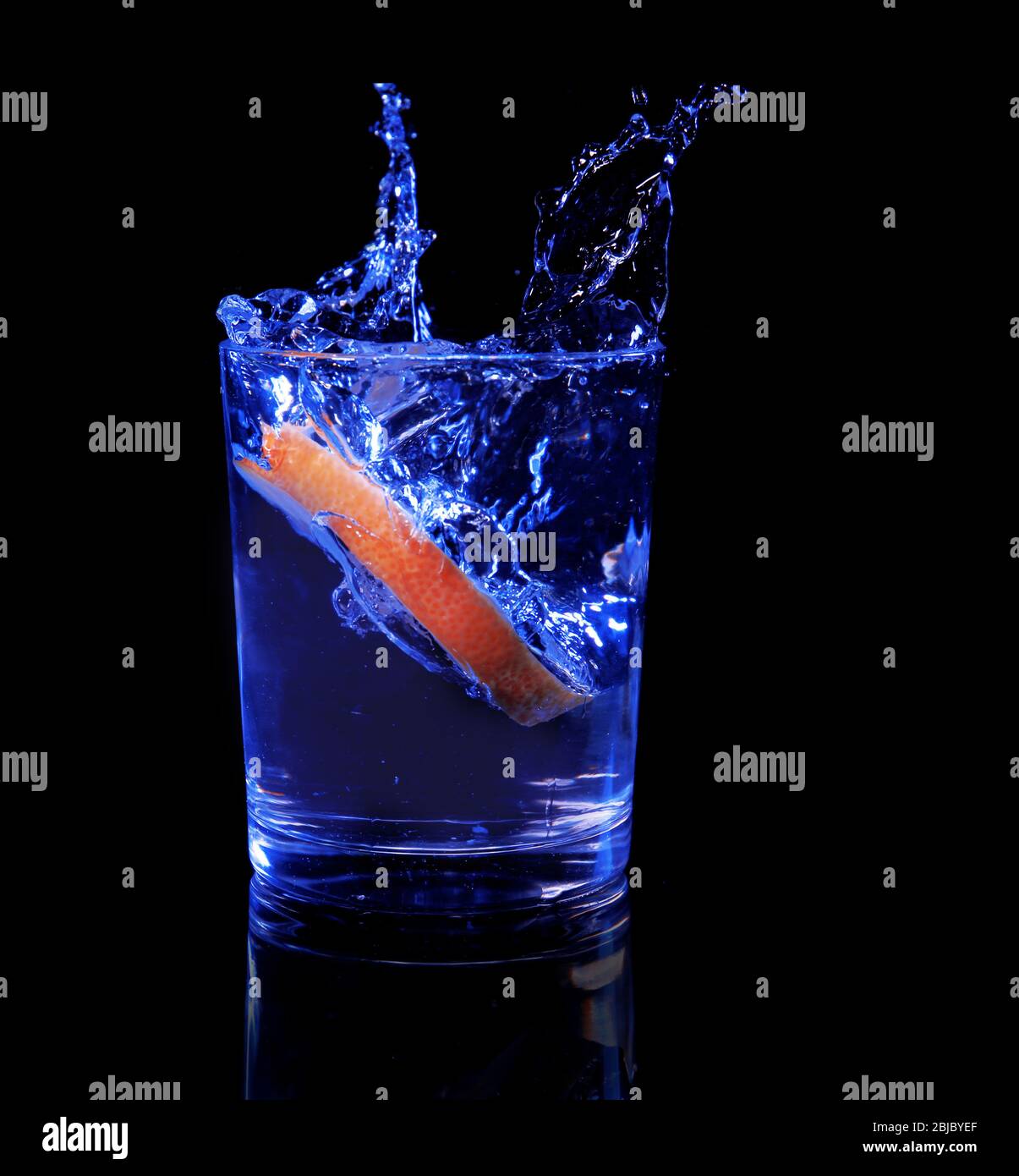 Blue liquid splash tequila hi-res stock photography and images - Alamy
