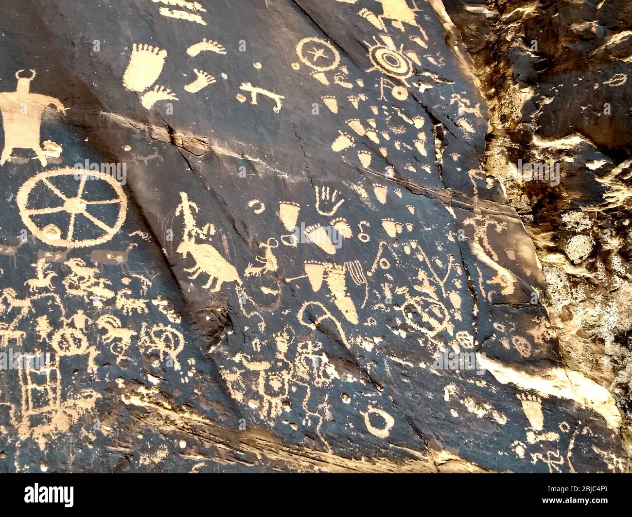 Indian petroglyphs near moab utah hi-res stock photography and images ...