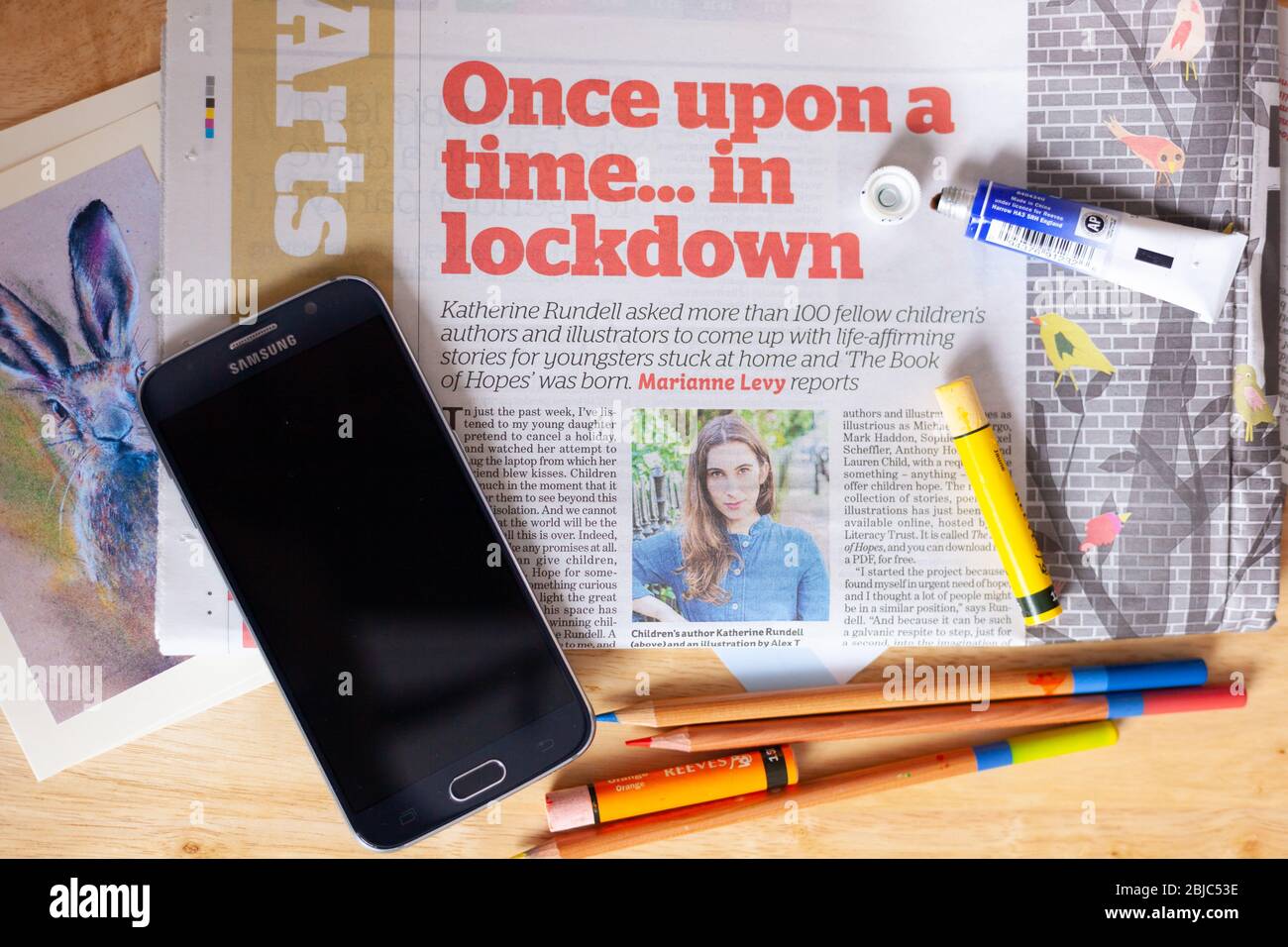 Arts & Culture News concept during Coronavirus lockdown. UK, April 2020 ...