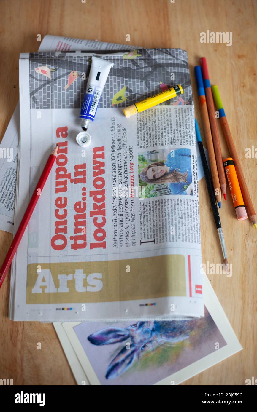 Arts & Culture News concept during Coronavirus lockdown. UK, April 2020 ...