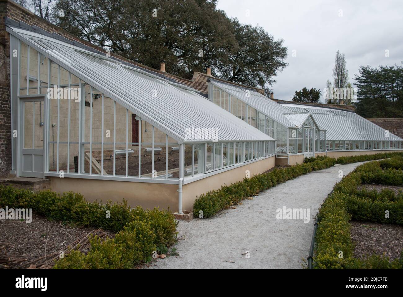 Curved Greenhouse Glasshouse Conservatory Fulham Palace, Bishop's ...