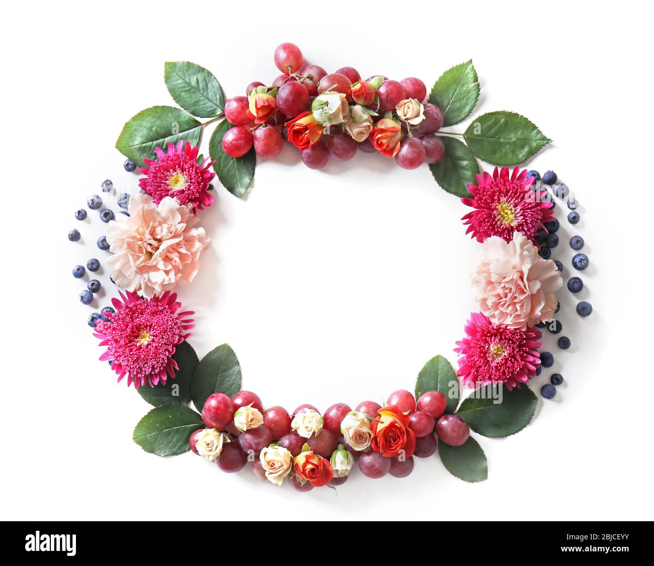 Autumn wreath leaves berries Cut Out Stock Images & Pictures - Alamy