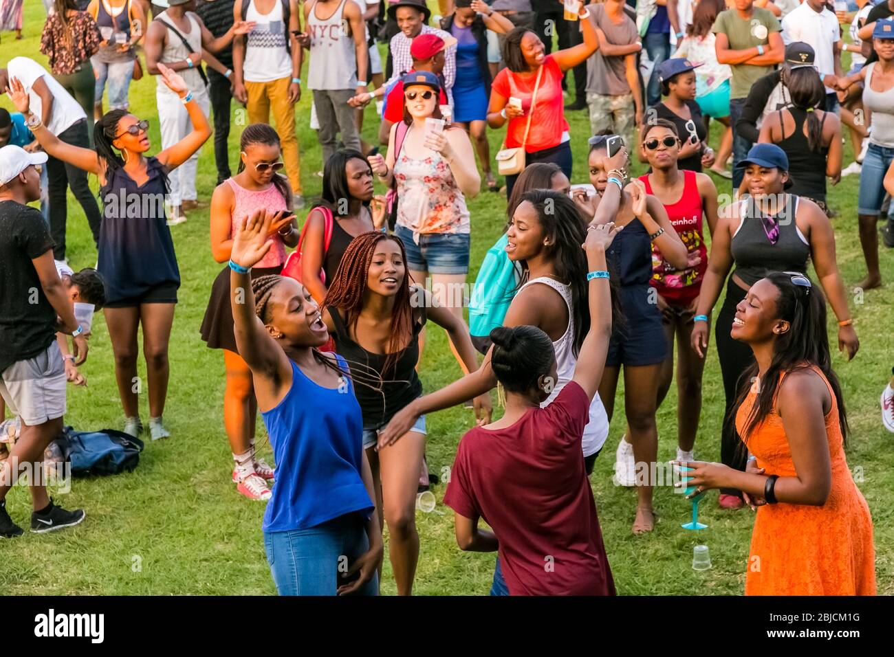Crowd concert diverse hi-res stock photography and images - Alamy
