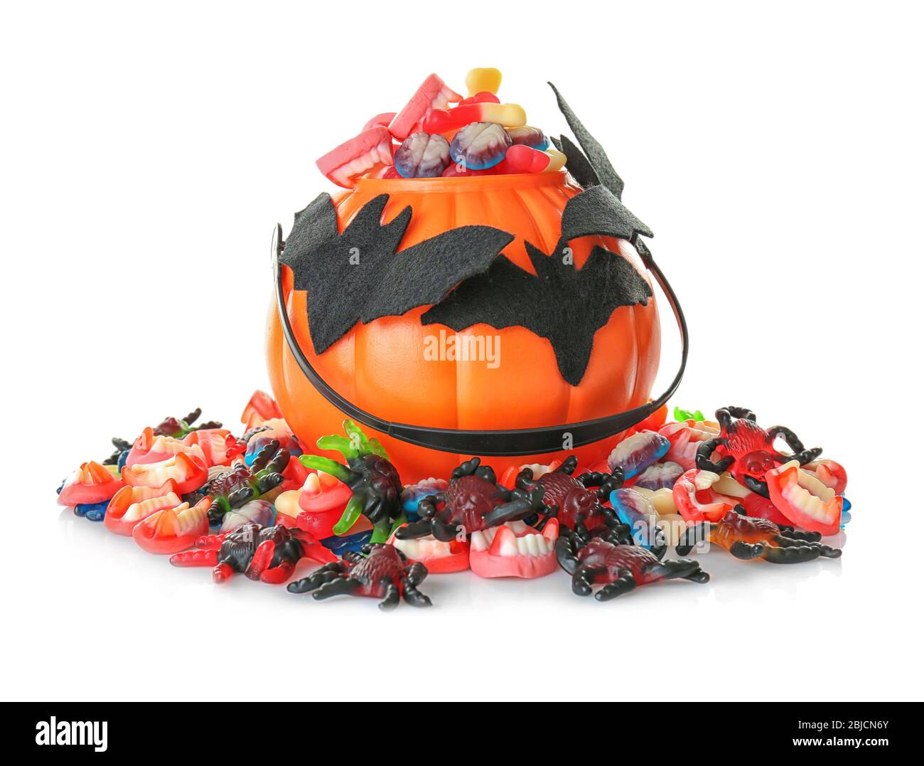 Halloween basket full sweets hi-res stock photography and images - Alamy