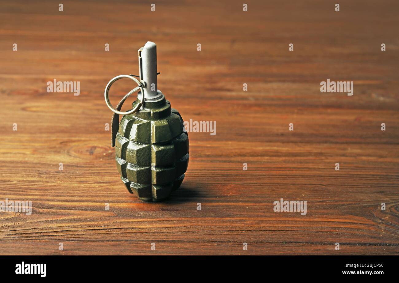 Pull pin on grenade hi-res stock photography and images - Alamy