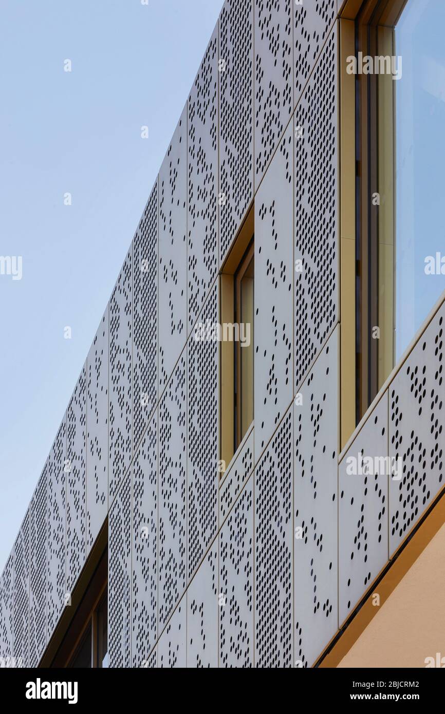 Perforated copper facade hi-res stock photography and images - Alamy