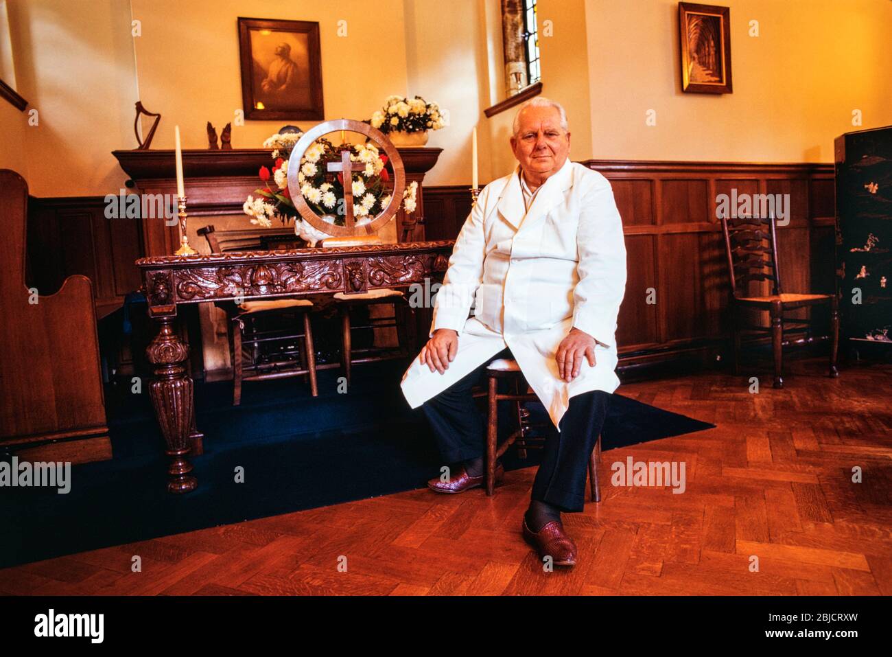 Harry Edwards faith healer spiritual healer 1971 Stock Photo - Alamy
