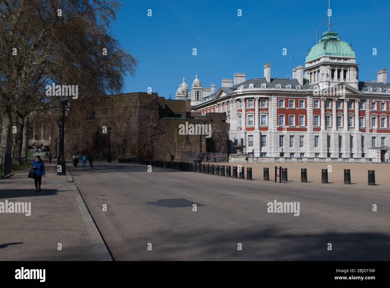 Classical orders of architecture hi-res stock photography and images ...