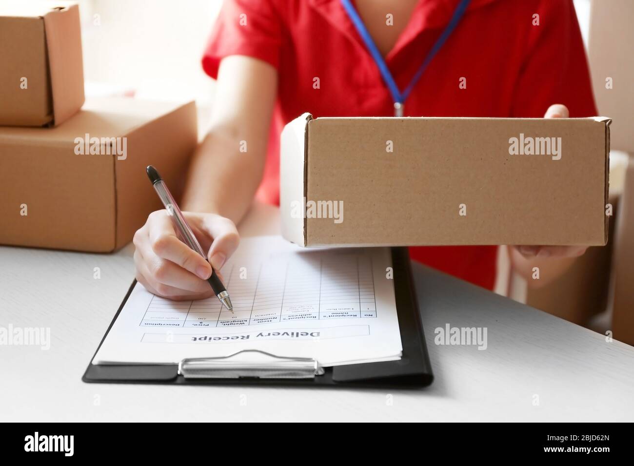 Courier hands hi-res stock photography and images - Alamy