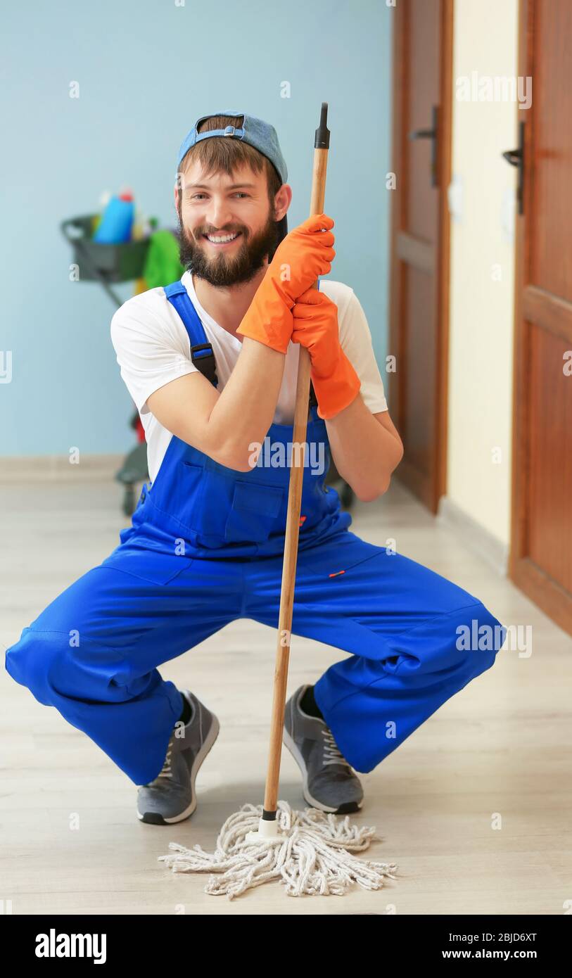 Man mop funny hi-res stock photography and images - Alamy