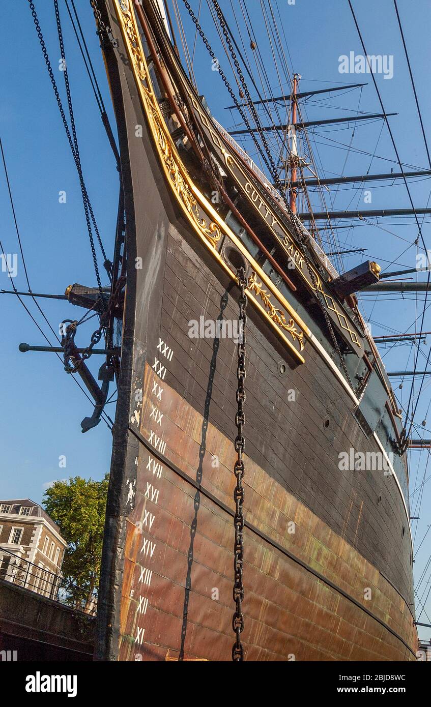 Cutty sark fire 2007 hi-res stock photography and images - Alamy