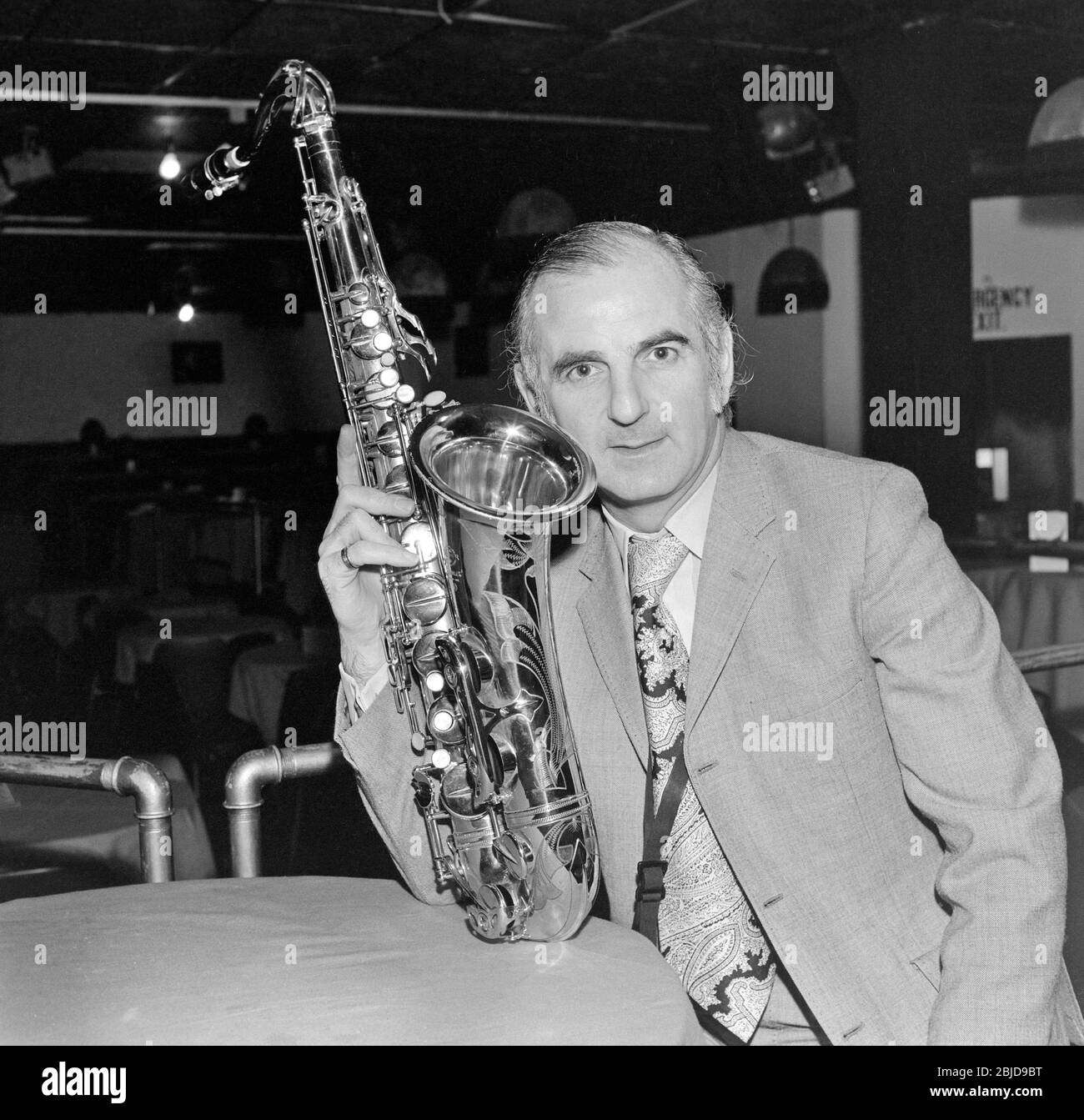 Ronnie scott hi-res stock photography and images - Alamy