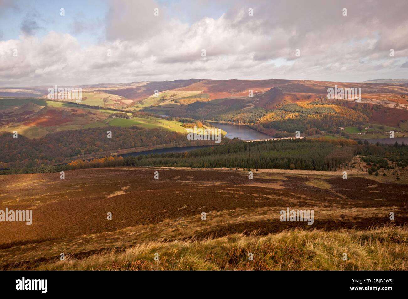Looking out from Win Hill in the Peak District National Park, with ...