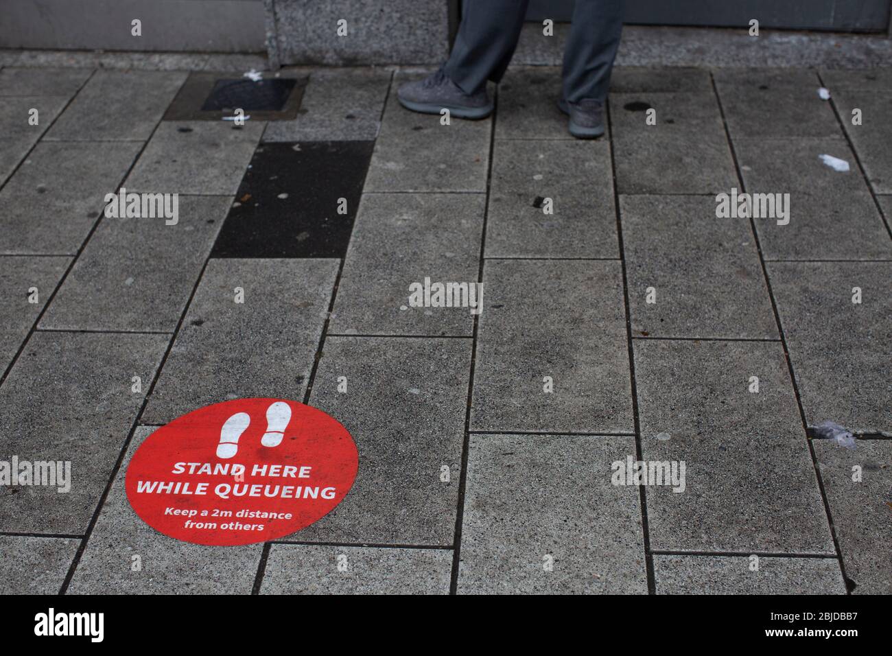 Peckham, UK. 29th April, 2020. Life in South London during the ...