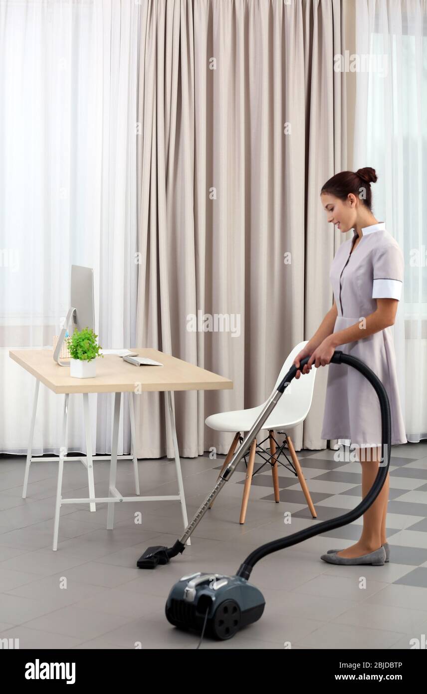 Hotel Maid Vacuum Cleaner High Resolution Stock Photography and Images ...