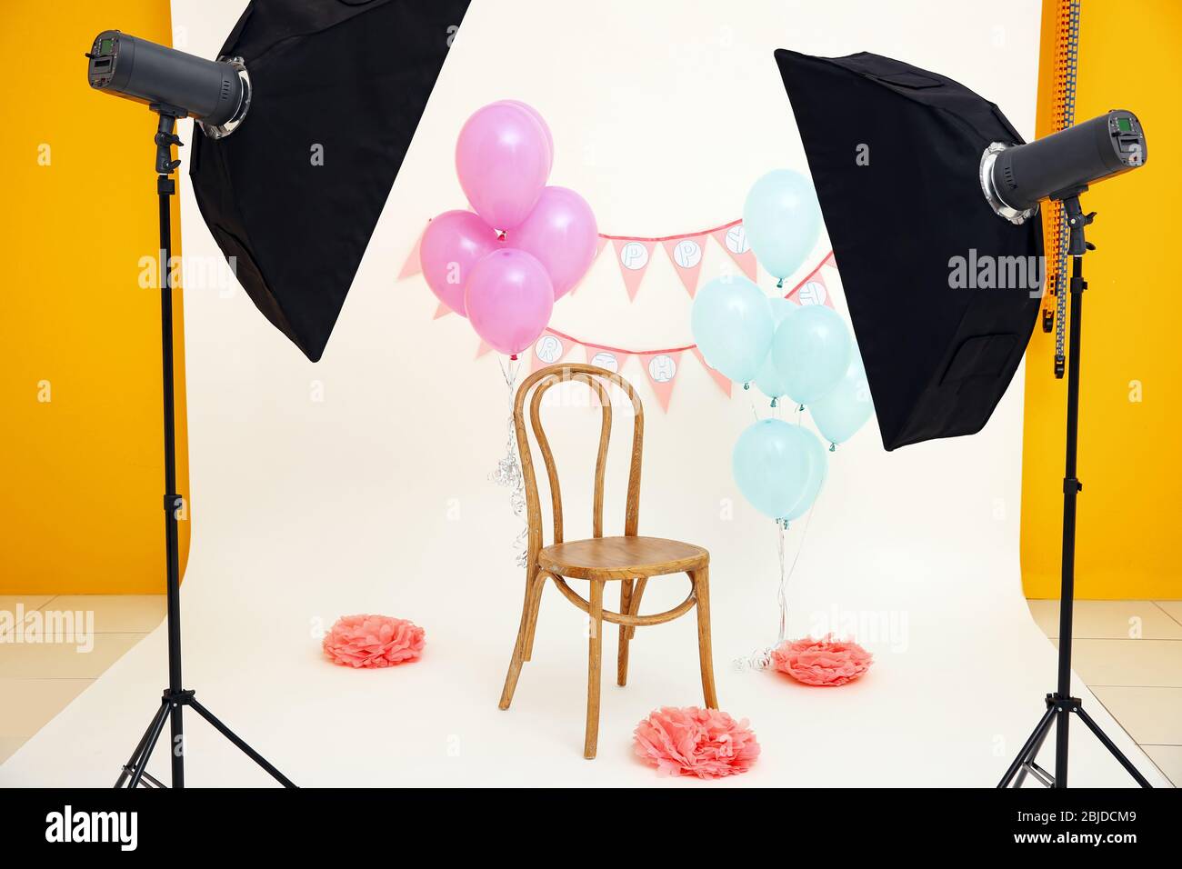 Backstage decor hi-res stock photography and images - Alamy