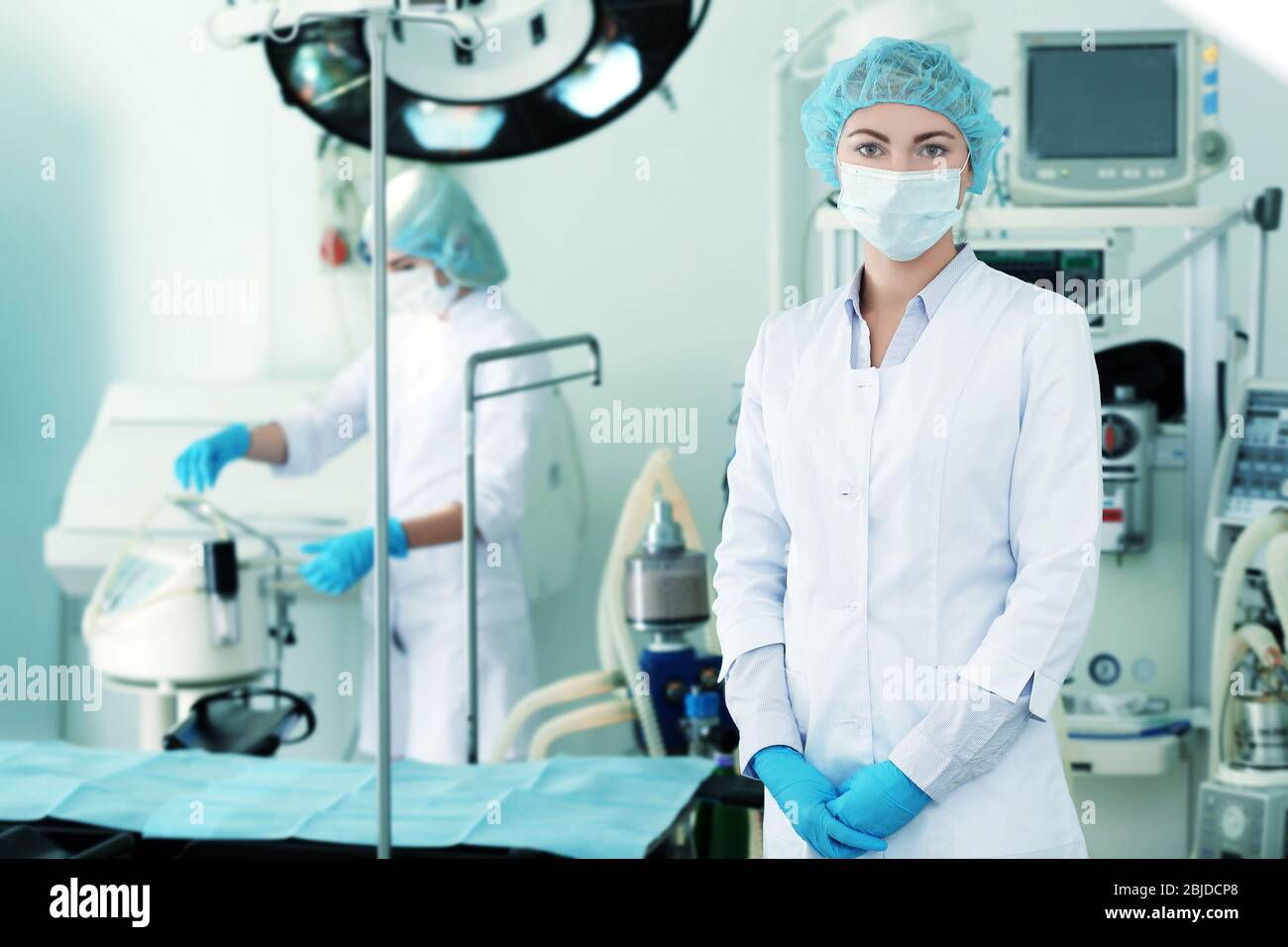 Young doctor in operating room of modern clinic Stock Photo - Alamy