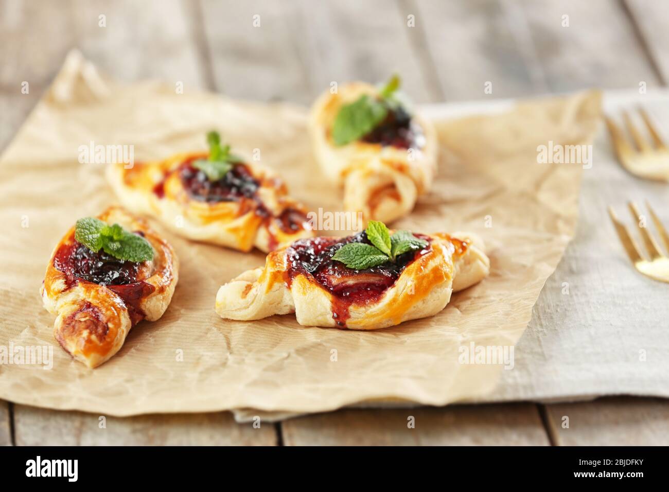 Baking pastries paper hot fresh hi-res stock photography and images - Alamy