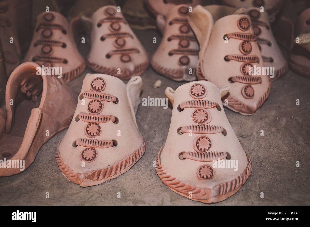 Indian mud toys hi-res stock photography and images - Alamy