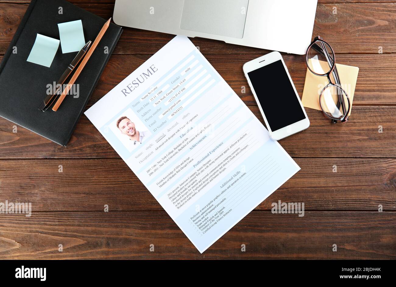 Resume top view hi-res stock photography and images - Alamy