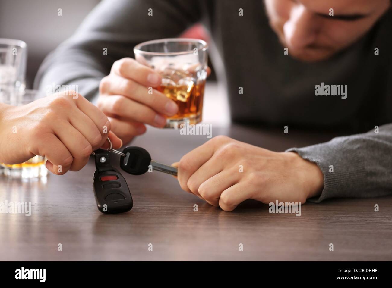 Drunk man woman bar hi-res stock photography and images - Alamy