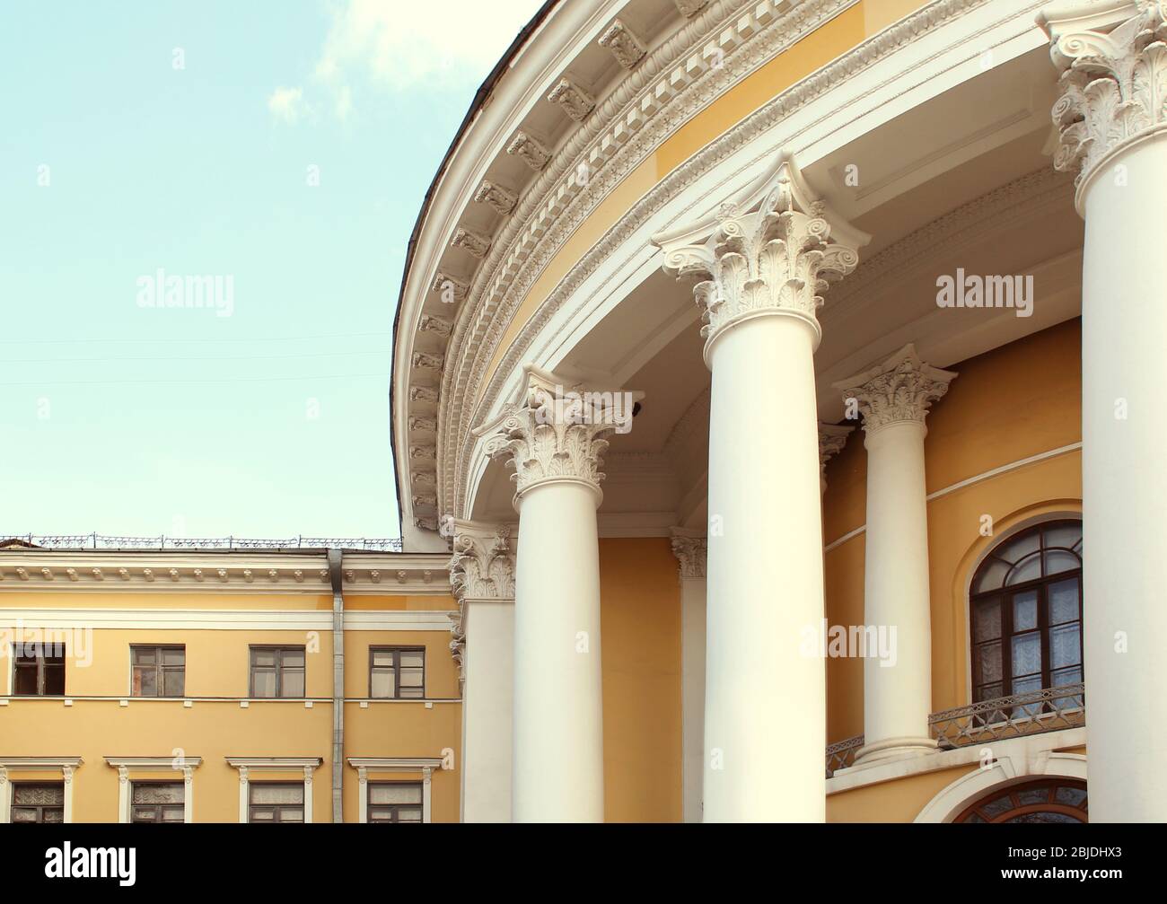 Design of building in neoclassical style Stock Photo - Alamy