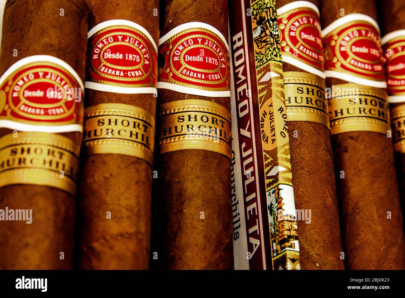 Cigars: Cuban Cigars. Romeo y Julieta and Hoyo de Monterrey. Hand ...