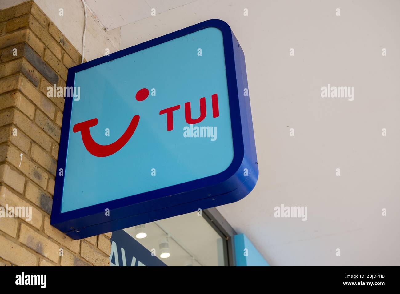 Tui travel agent hi-res stock photography and images - Alamy