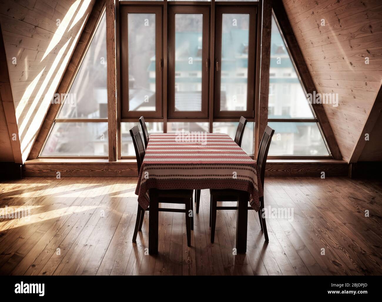 Large dinning hall hi-res stock photography and images - Alamy