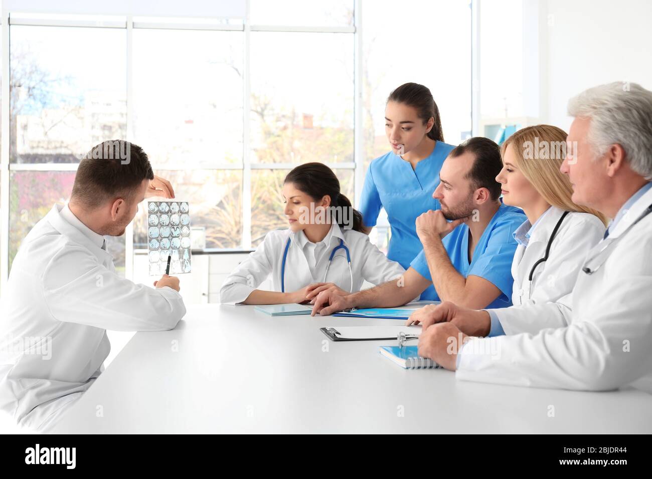 Team doctors having consultation hi-res stock photography and images ...