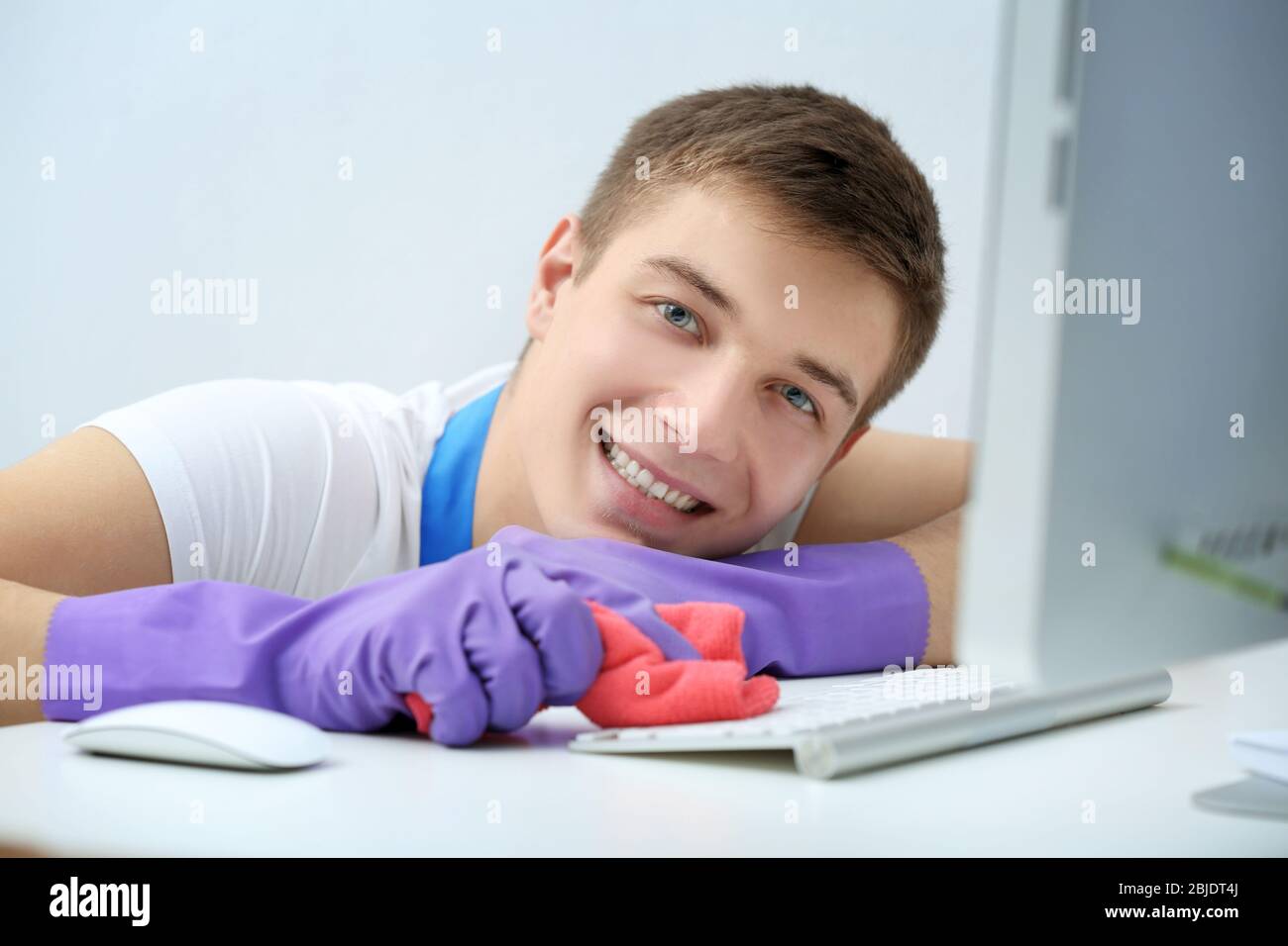 Keyboard cleanup hi-res stock photography and images - Alamy