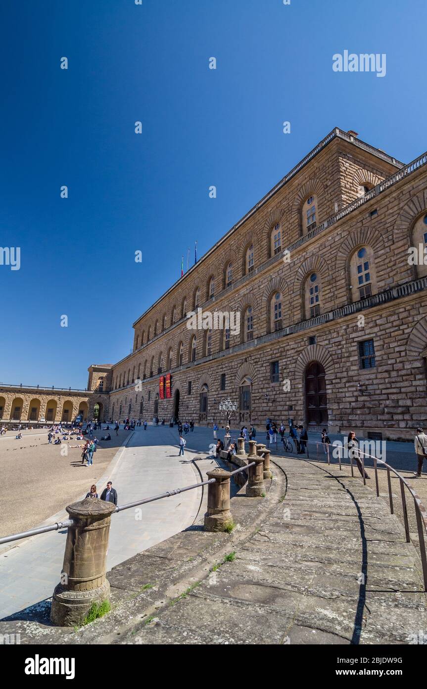 Renaissance palace in florence hi-res stock photography and images - Alamy