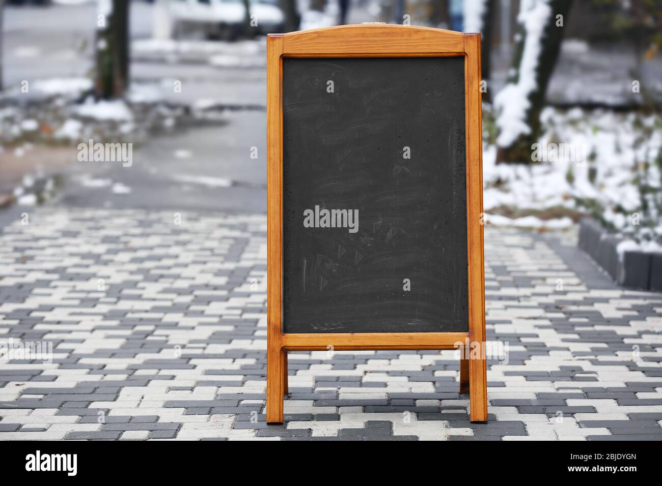 Bar restaurant signboard stand hi-res stock photography and images - Alamy