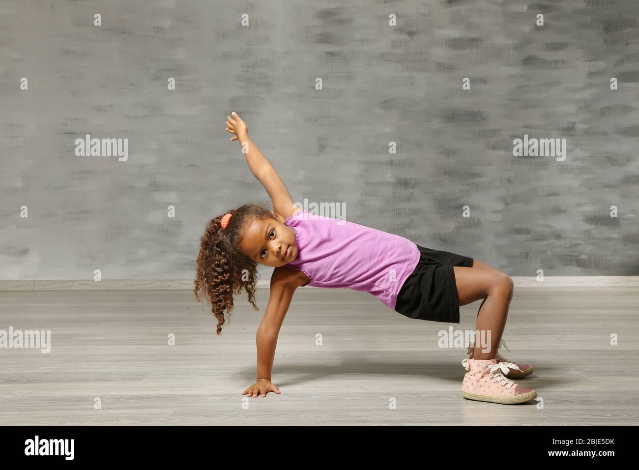 African american step dance hi-res stock photography and images - Alamy