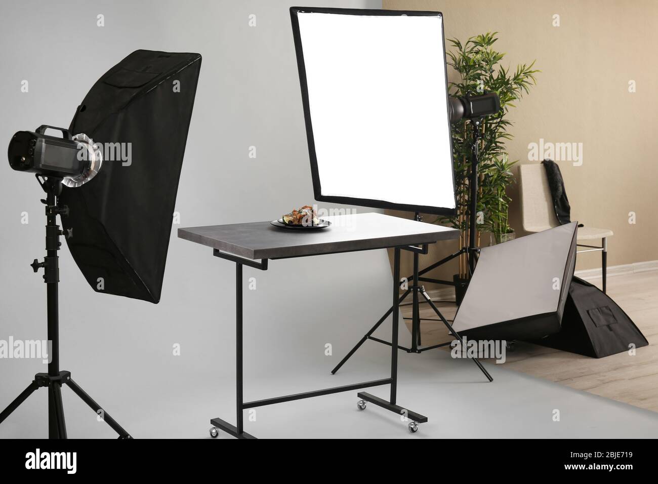 Professional food photoshoot hi-res stock photography and images - Alamy