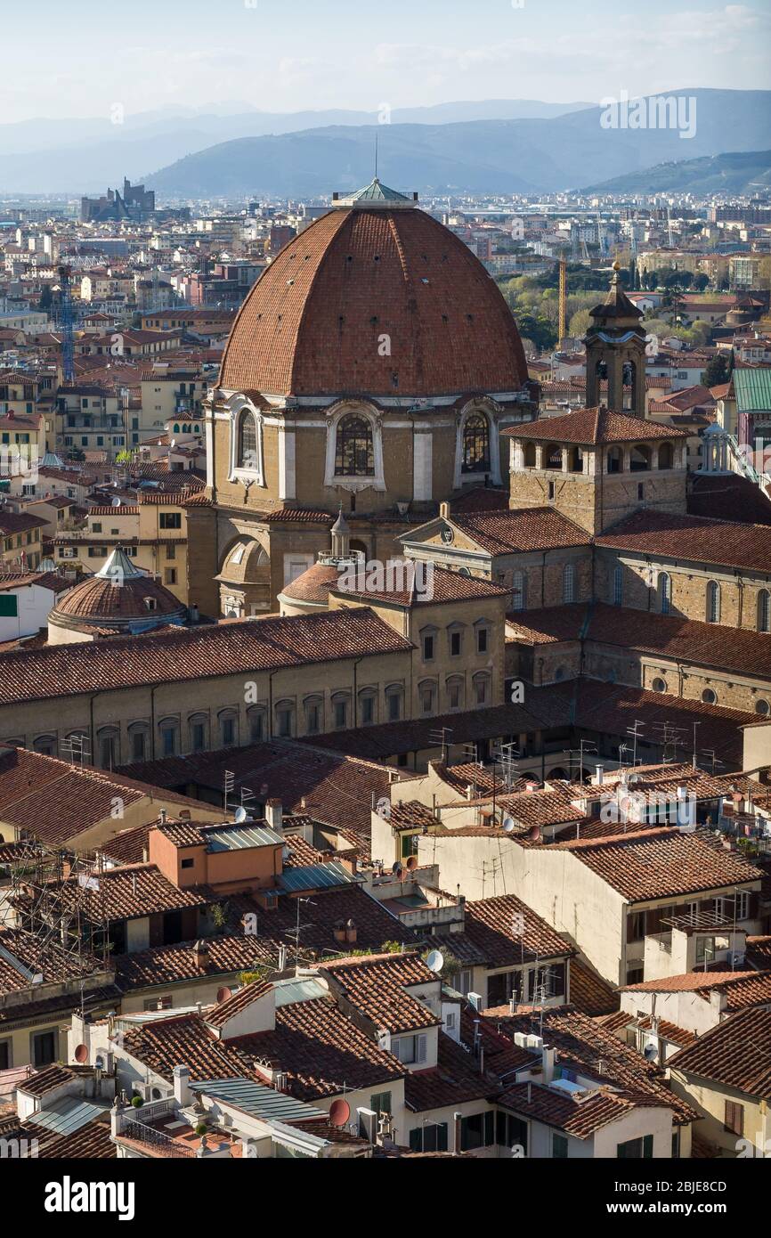 The dome of the Cappella dei Principi dominates the San Lorenzo ...