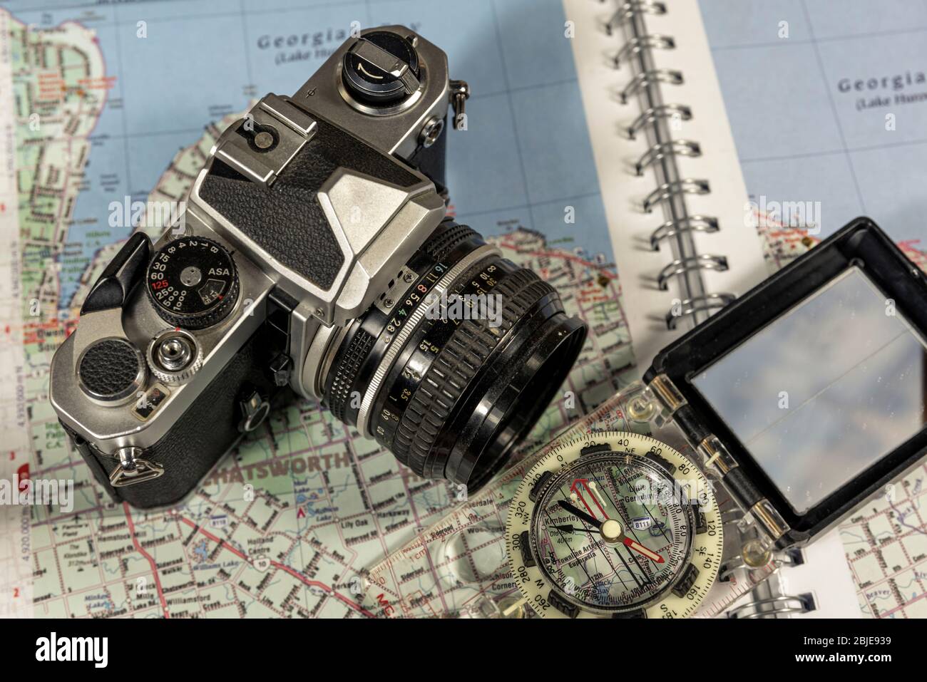 Map compass image hi-res stock photography and images - Alamy