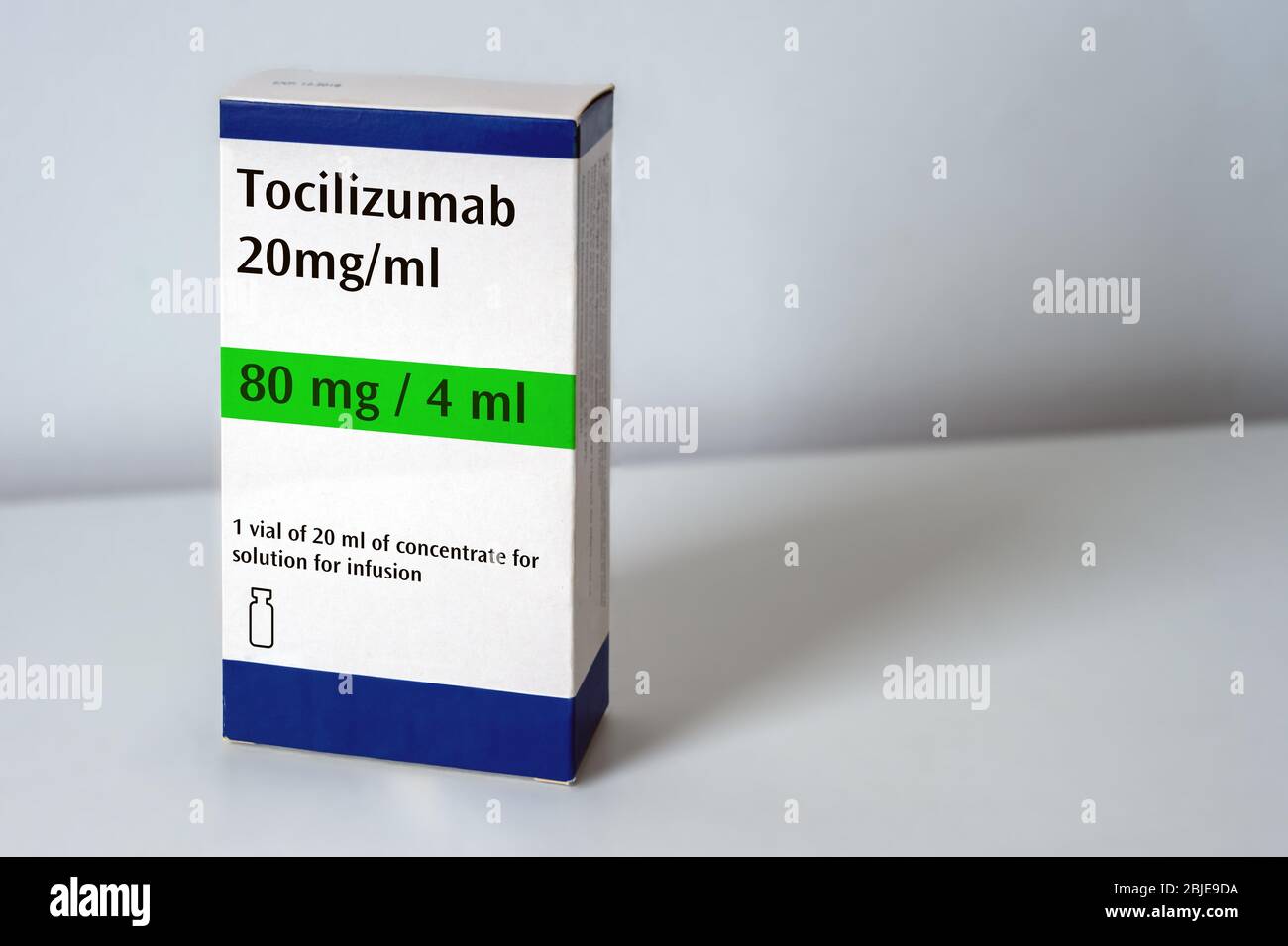 Artistic rendering of a box of Tocilizumab concentrate Stock Photo - Alamy
