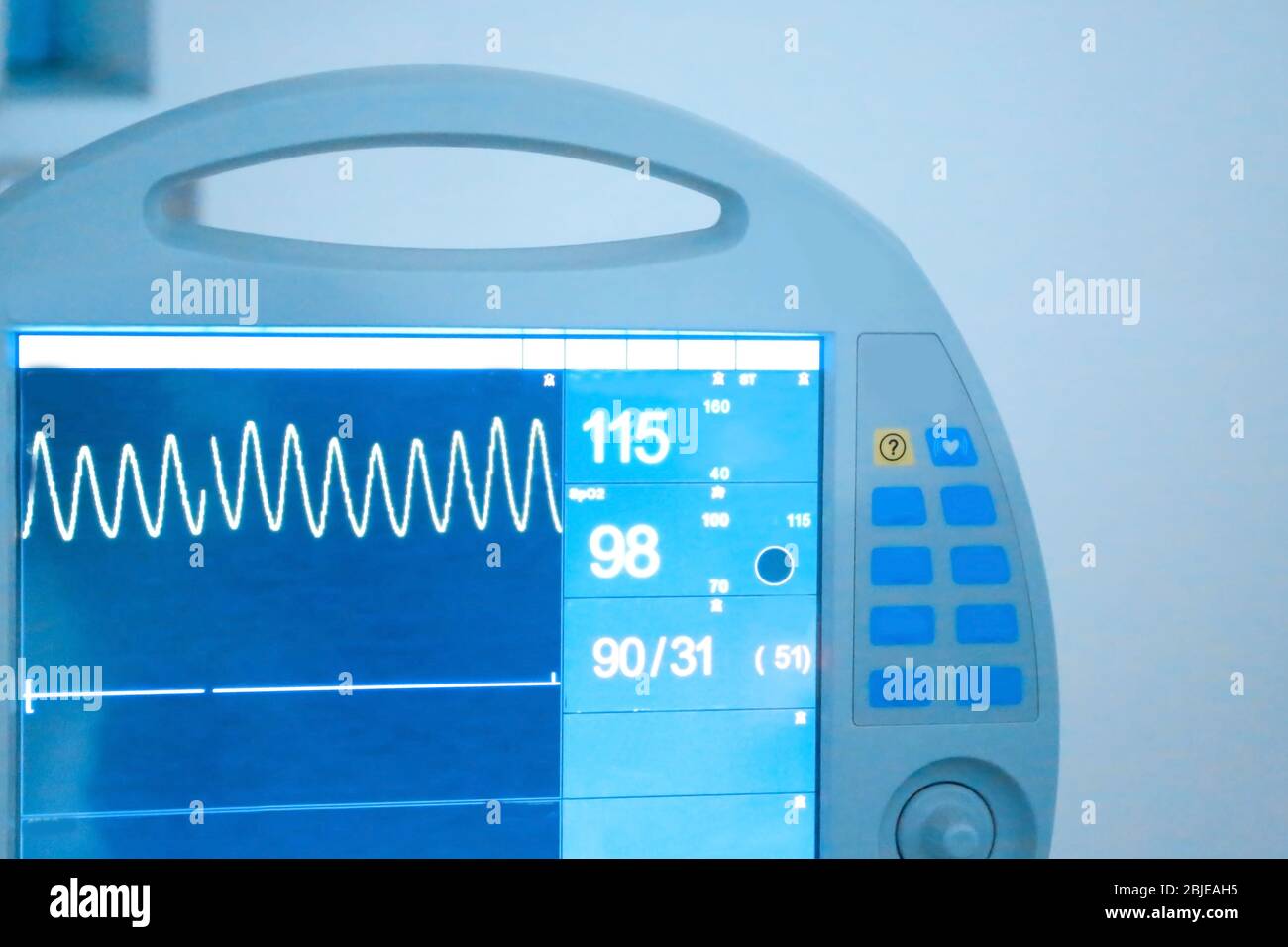 Cardiac monitor in modern clinic, closeup Stock Photo - Alamy