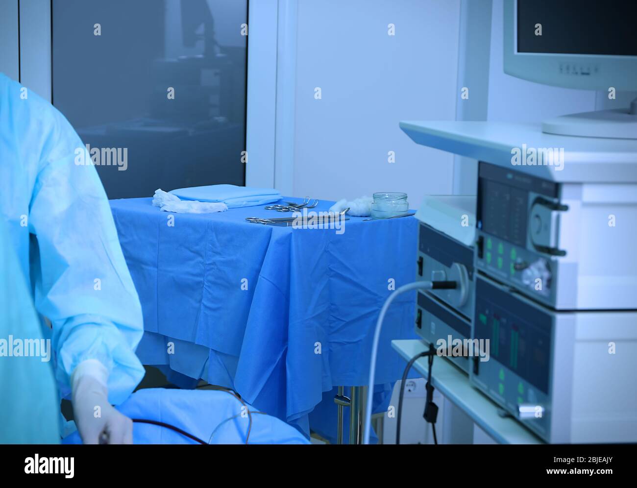 Endoscopic instruments hi-res stock photography and images - Alamy