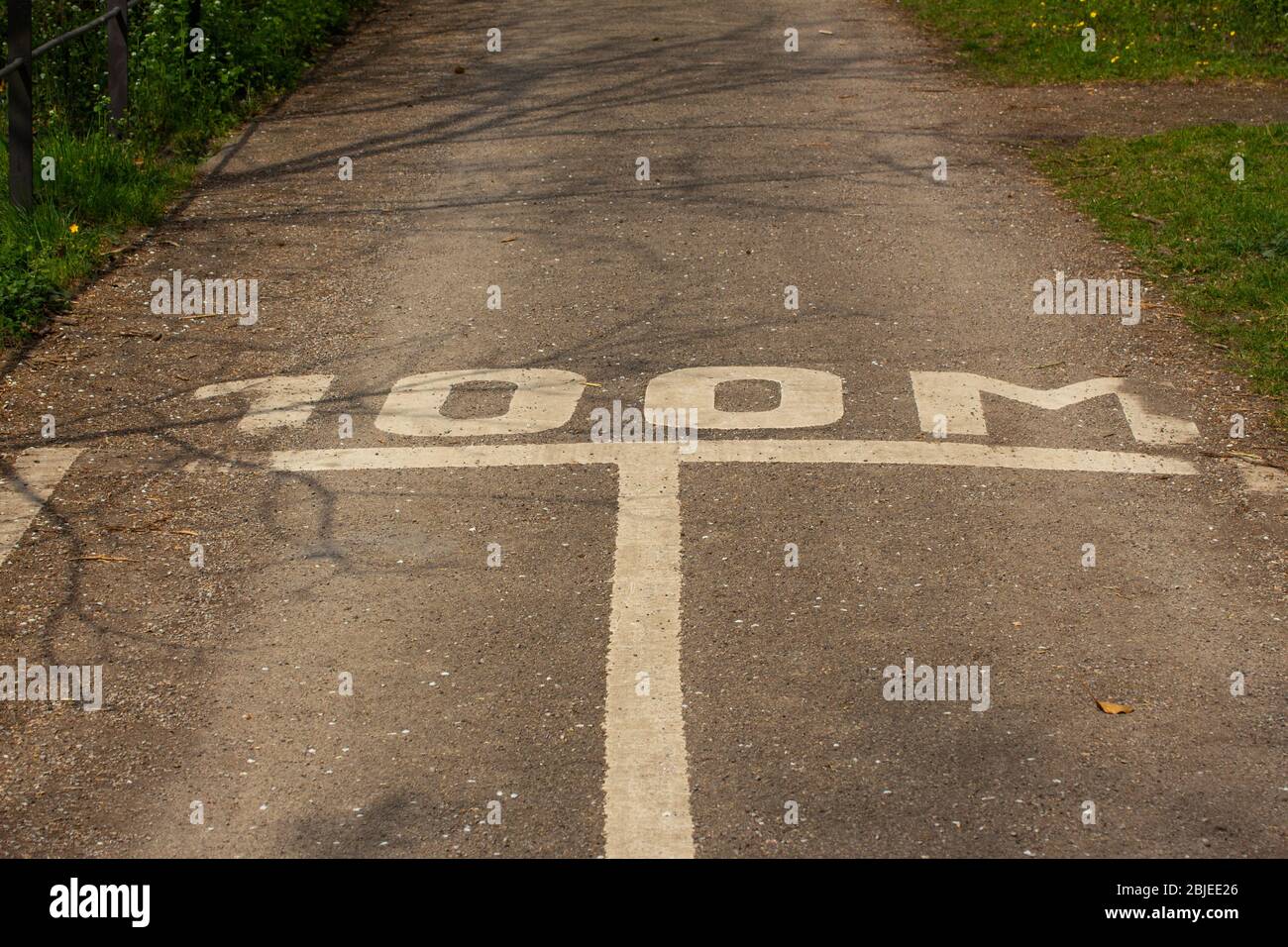 100 meter hi-res stock photography and images - Alamy