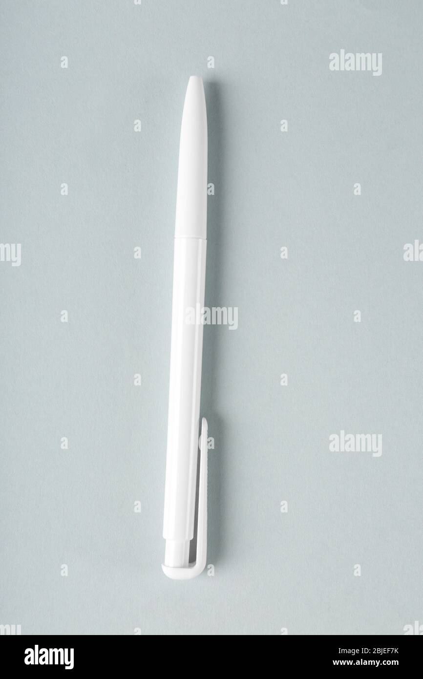 Blank ballpoint pen on grey background Stock Photo - Alamy