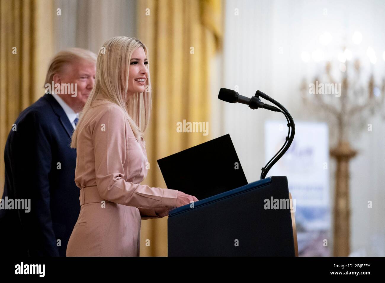 Ivanka donald trump white house hi-res stock photography and images - Alamy