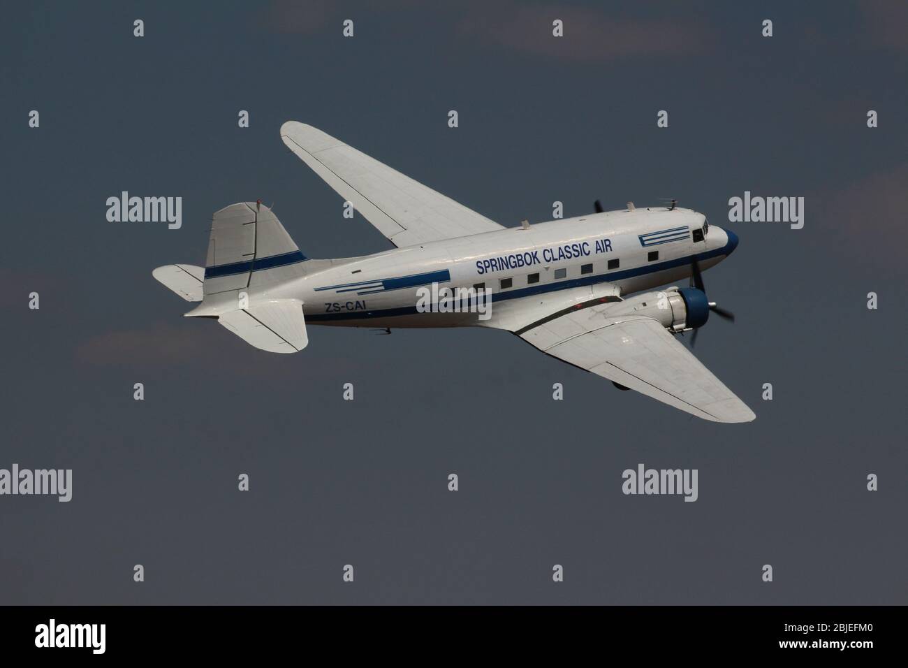 Dakota dc 3 hi-res stock photography and images - Alamy