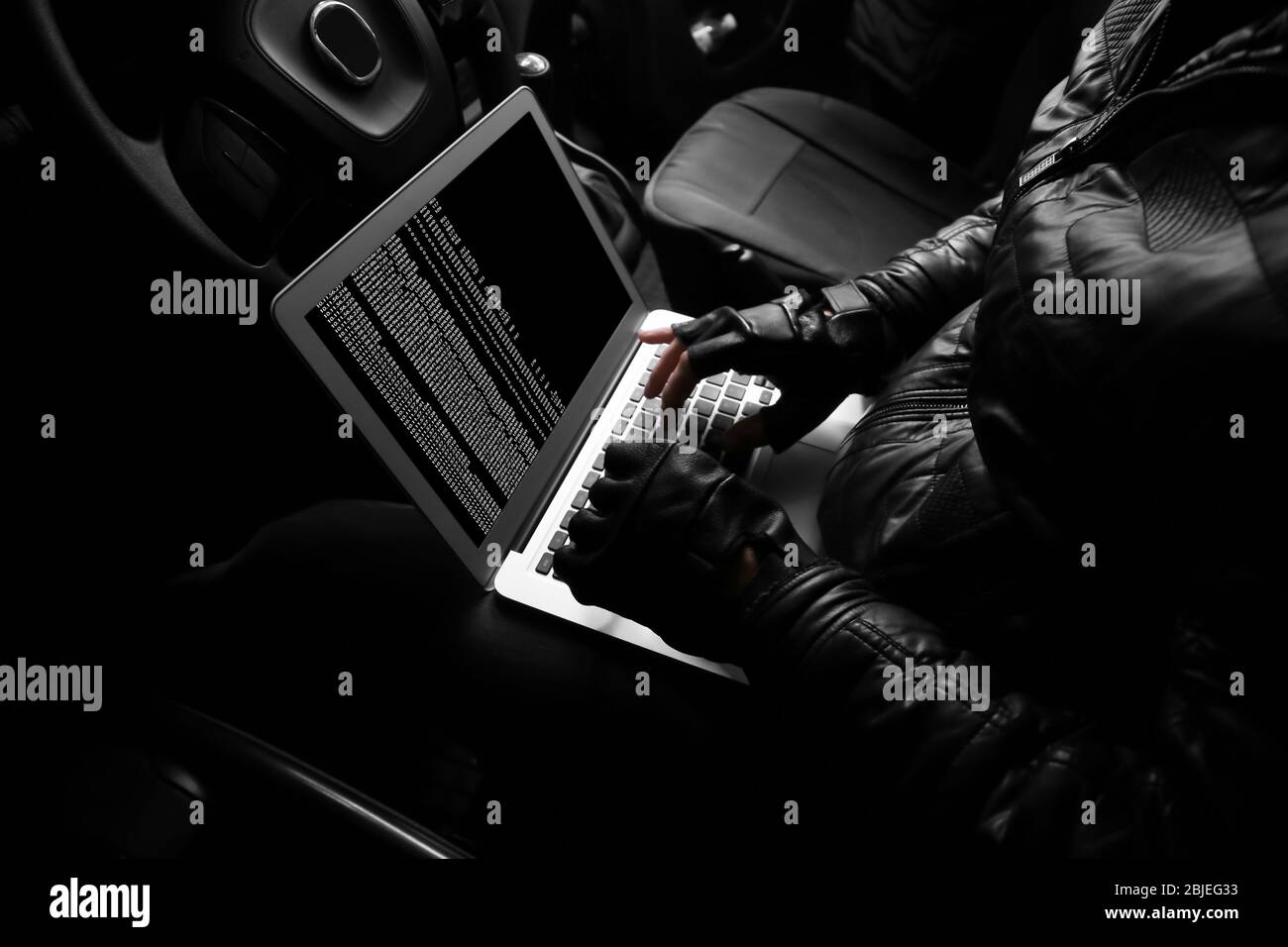 Carjacking hi-res stock photography and images - Alamy