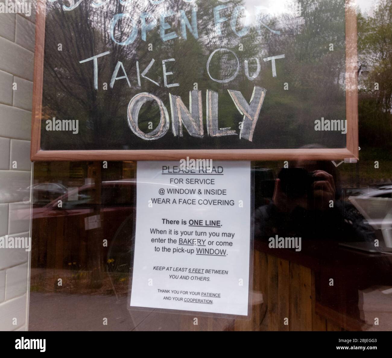 Feet care instructions hi-res stock photography and images - Alamy