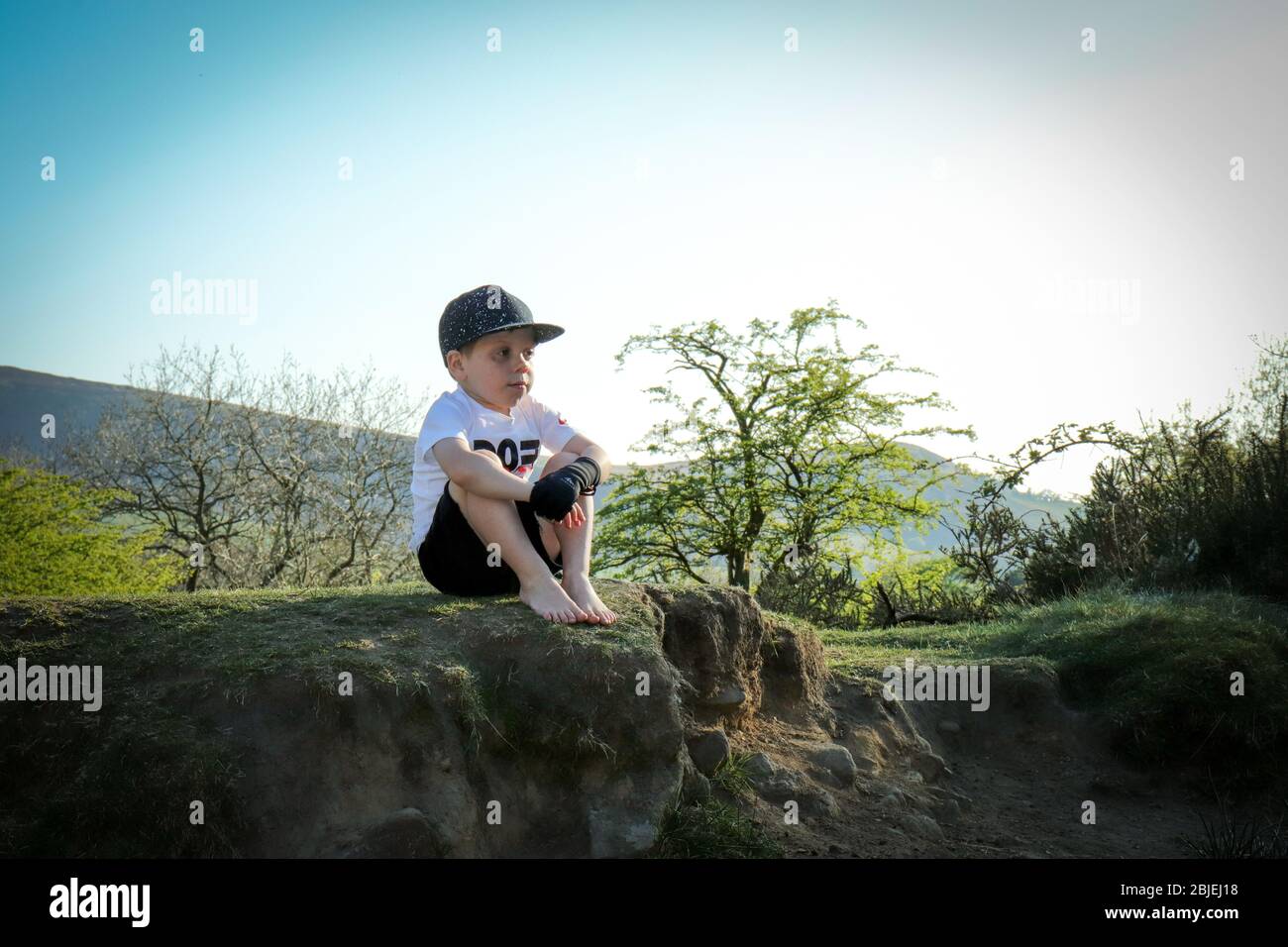 Children having fun in the Countryside Stock Photo - Alamy